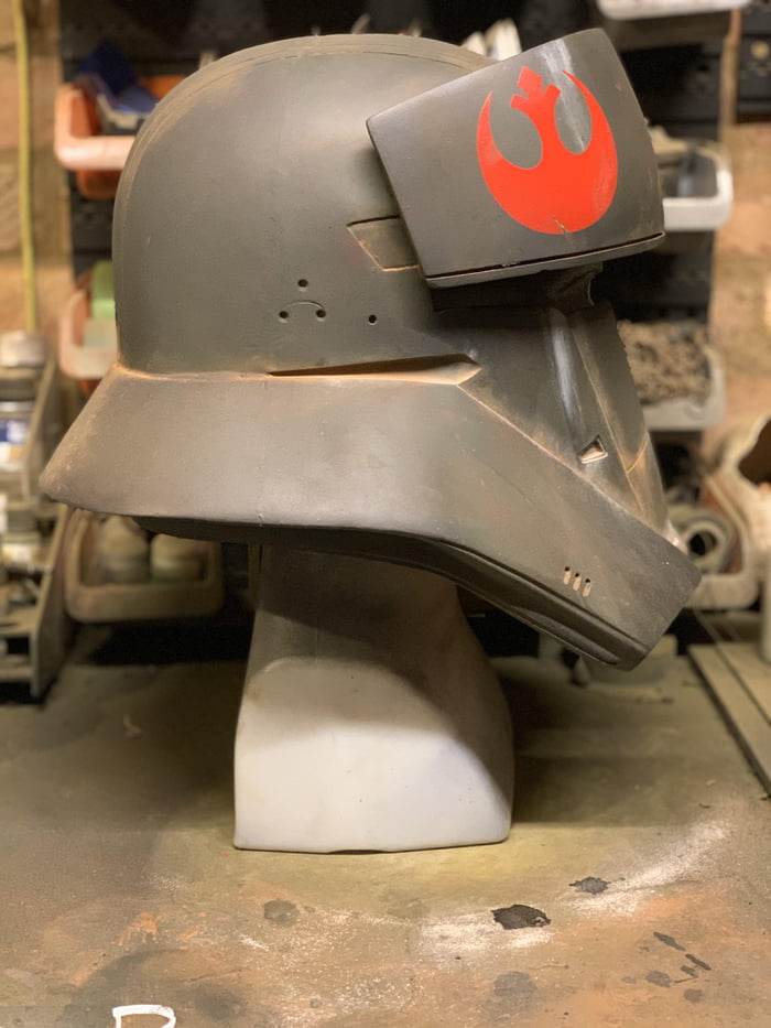 Rebel tank trooper helmet - 9GAG