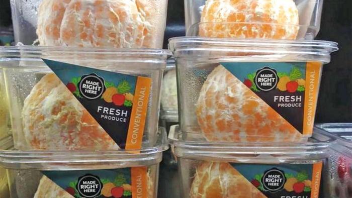 Peeled oranges sold in a plastic container. ** sigh ** - 9GAG