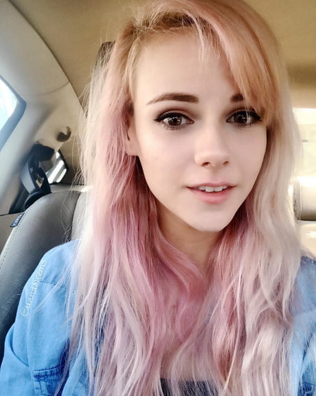 Emily Stevens's Instagram, Twitter & Facebook on IDCrawl