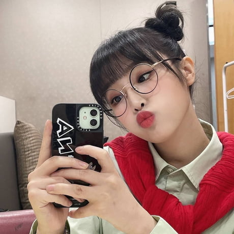 Yena Kang's Instagram, Twitter & Facebook on IDCrawl