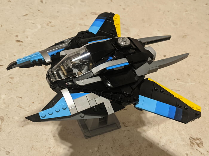 M-Bot (from Brando Sando's *Skyward* series), version 3 - 9GAG