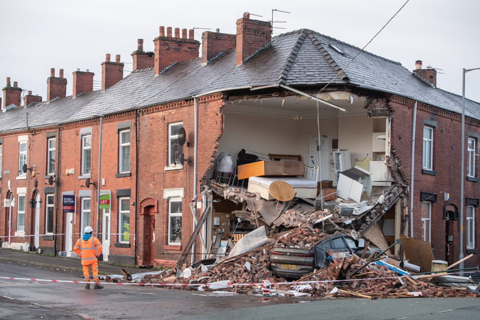 What happens when you drive into a house - 9GAG