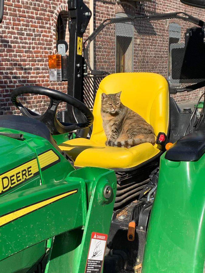 Tractor driver :) - 9GAG