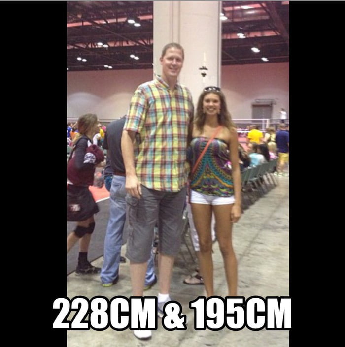 When tall girl meet even taller man - 9GAG