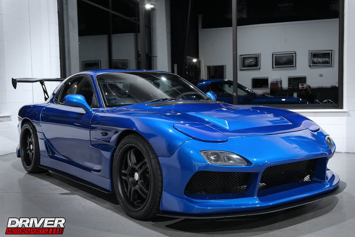 Mazda Rx-7 FD Blue - 9GAG