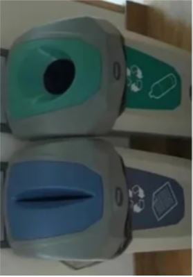 Asian women in doggy position - 9GAG