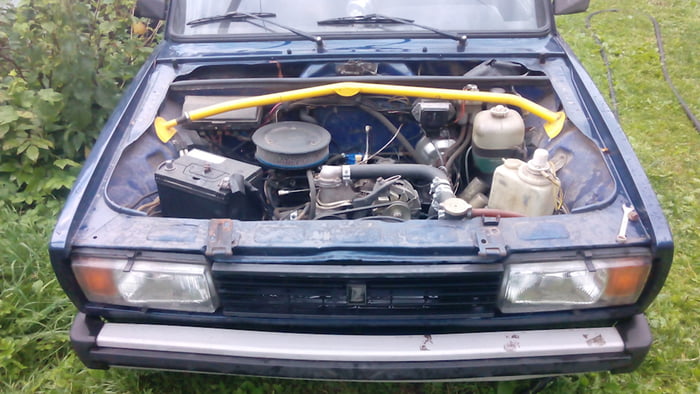 Lada-21059 with a Wankel engine. It was manufactured in a small series ...