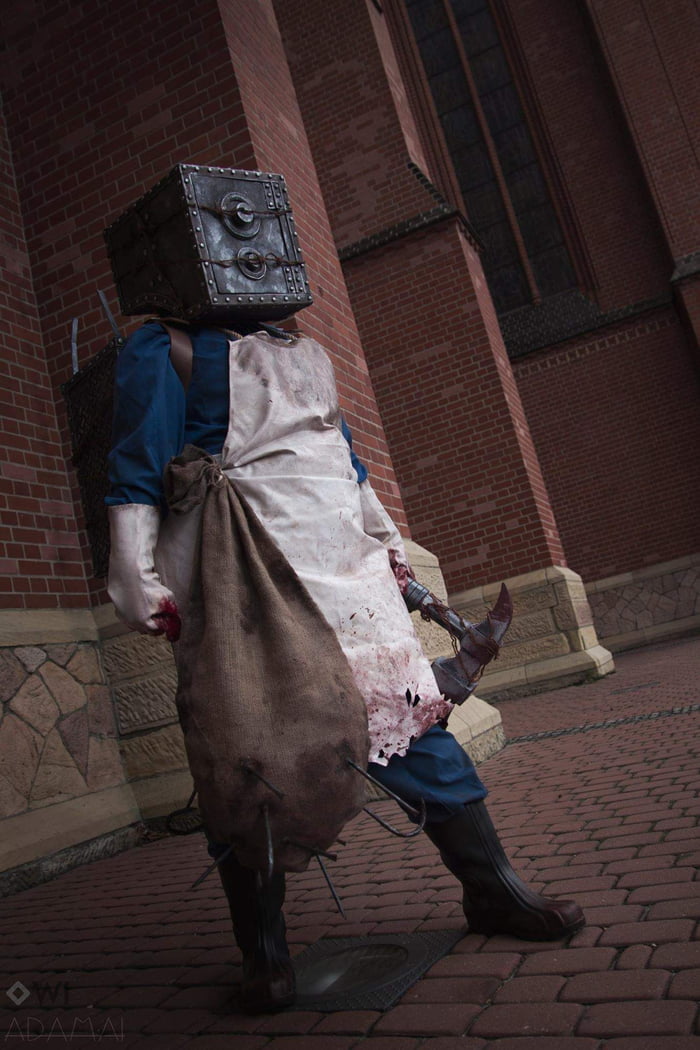 The Keeper from The Evil Within (FB/IG: @wi.cosplay) - 9GAG