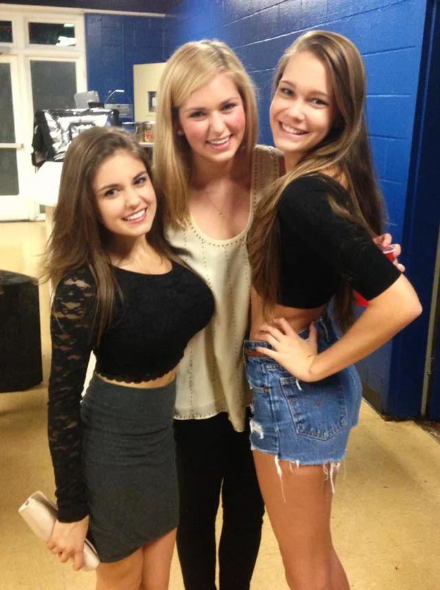 College girls ready for a night out - 9GAG