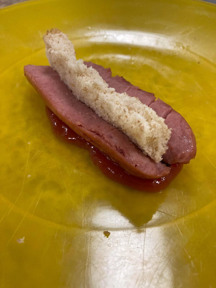 Reverse Hot Dog - 9GAG