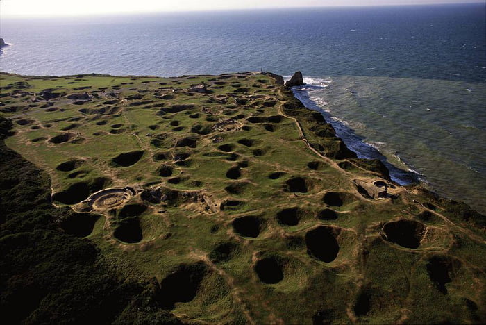 Pointe du Hoc - 9GAG