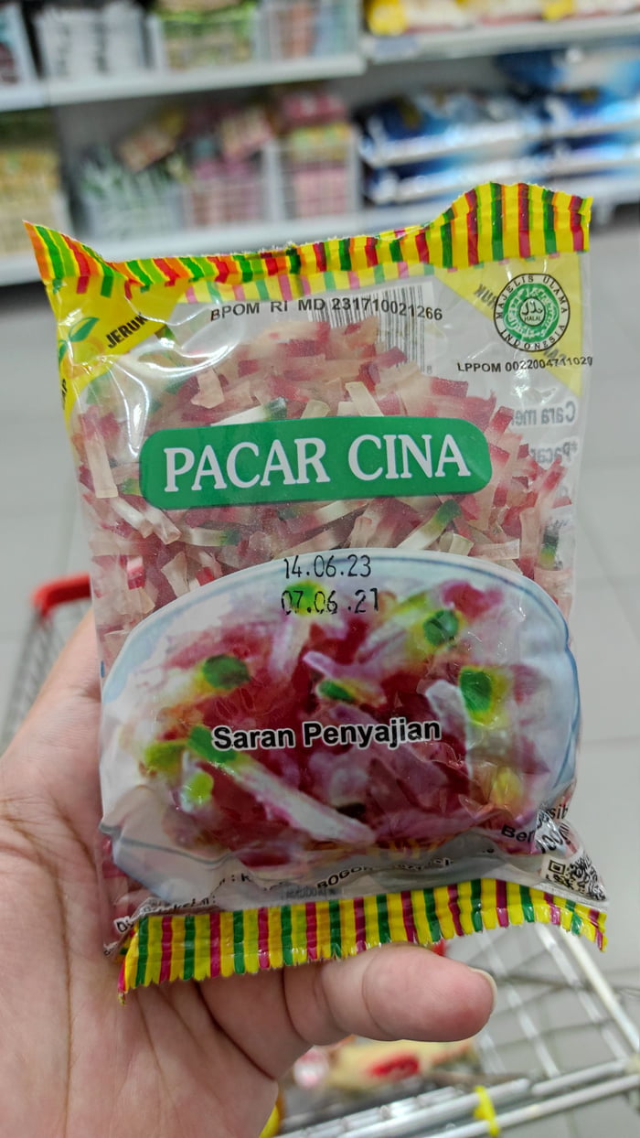 Buat yang nyari pacar cina muslim. - 9GAG