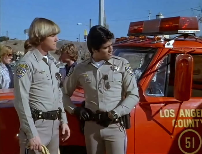Larry Wilcox & Erik Estrada as Jon and Ponch on CHiPS 1978 (bonus - the ...