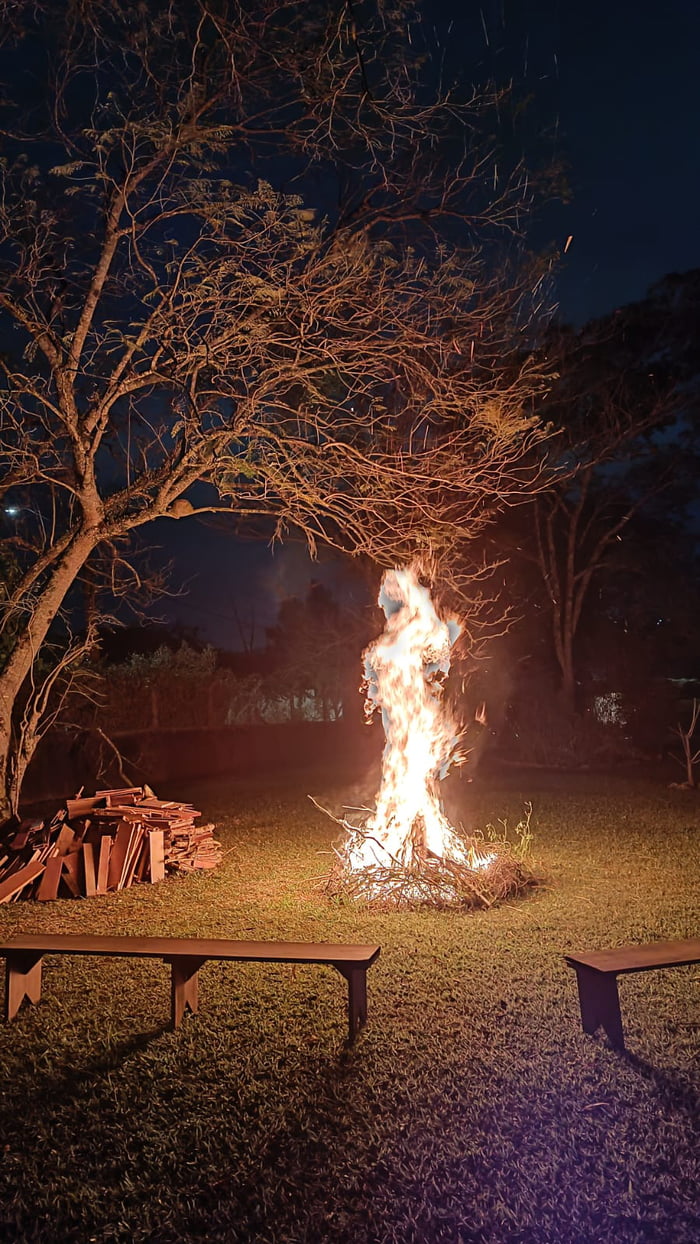 The fire lady - 9GAG