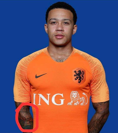 Best Funny memphis depay Memes - 9GAG