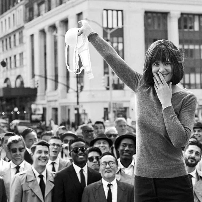 Protest against wearing bras, 1968 - 9GAG