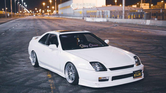 Honda Prelude clean Build - 9GAG