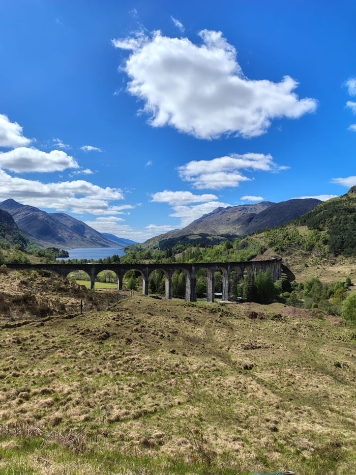 Just wanted to share the beautiful landscape of the scottish Highlands ...