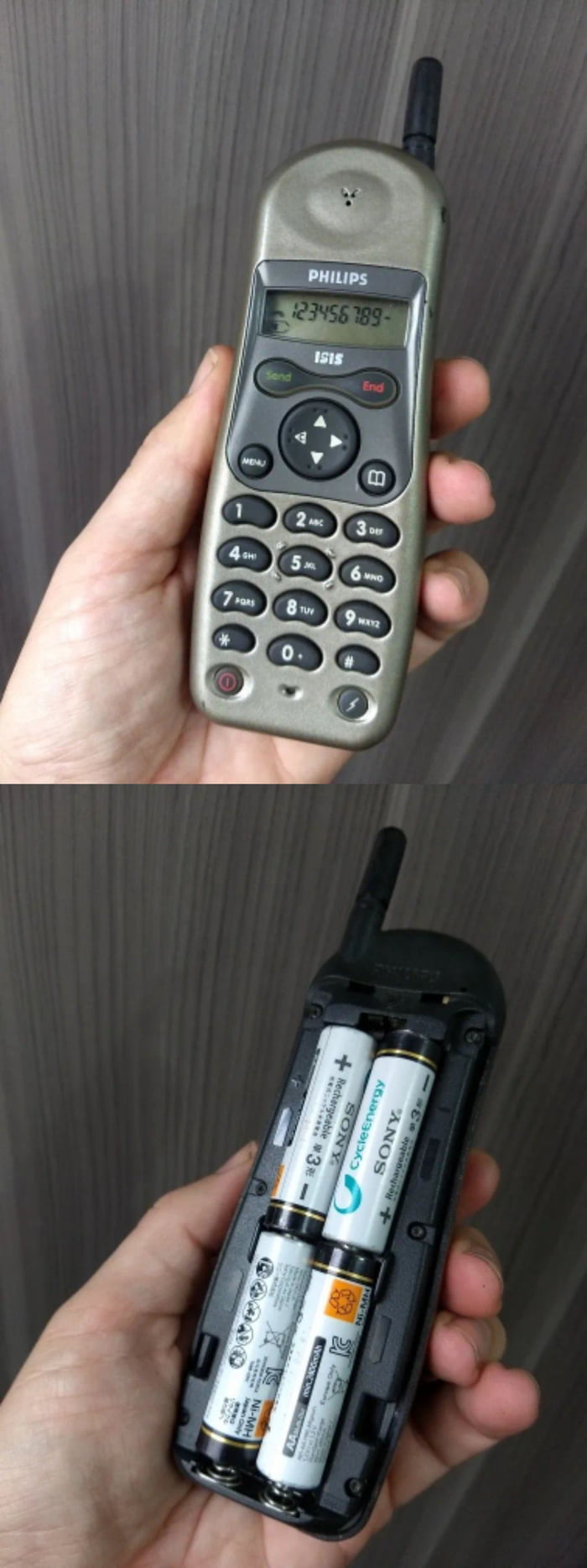 The Phillips Isis cell phone from the 90s could run on 4 AA batteries ...