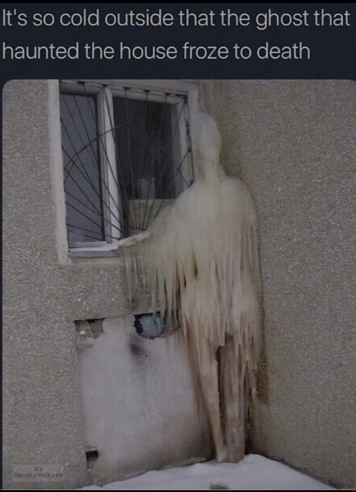 Ghost has a big butt - 9GAG