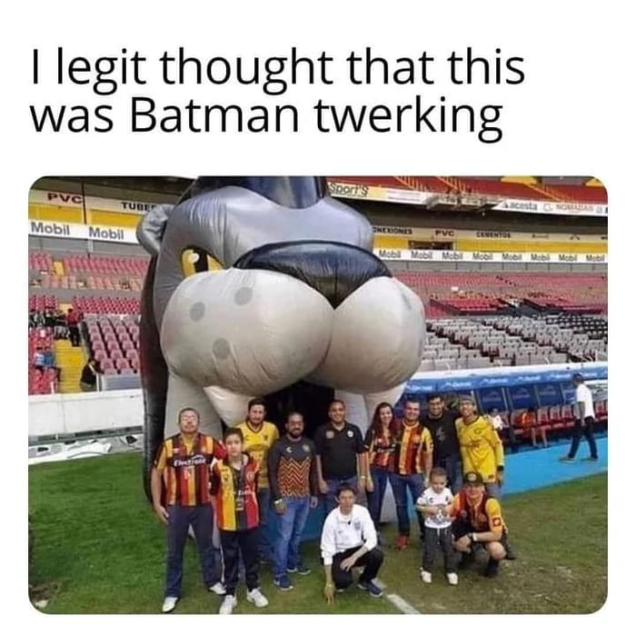 TWERKING BATMAN - 9GAG