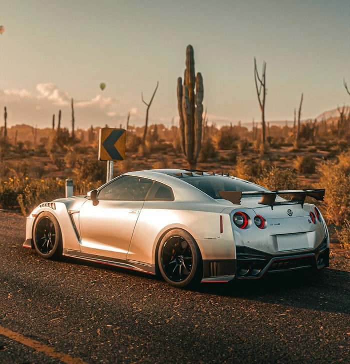 R35 nismo - 9GAG