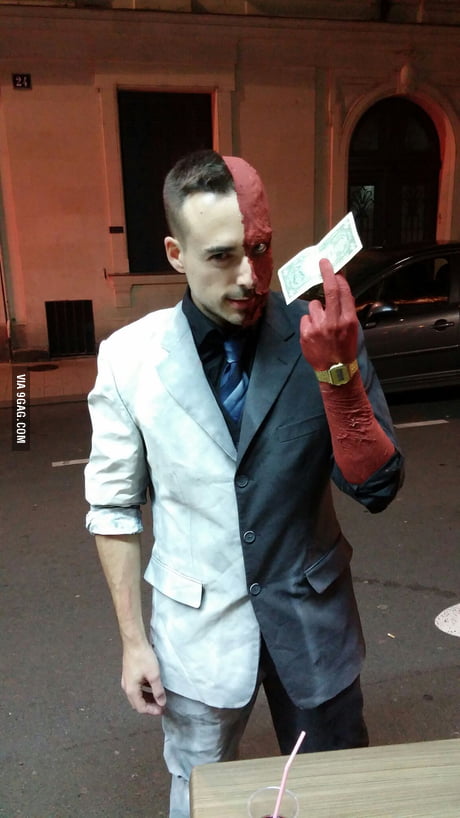 Arkham City Two Face Cosplay Two Face (Batman Arkham City) Custom