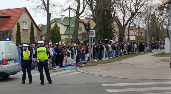 Remember Poland? It's gone now. This is Gdansk, end of ramadan - 9GAG