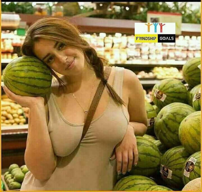 Watermelon is good for health during summer - 9GAG