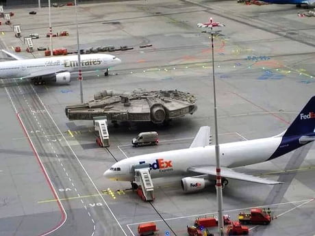 Best Funny millennium falcon Memes - 9GAG