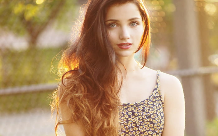 The big Emily Rudd album! - 9GAG