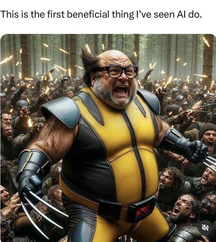 Danny DeVito - 9GAG