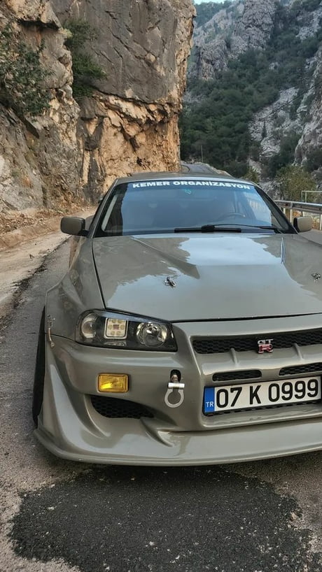 Peugeot autopilot fail - 9GAG