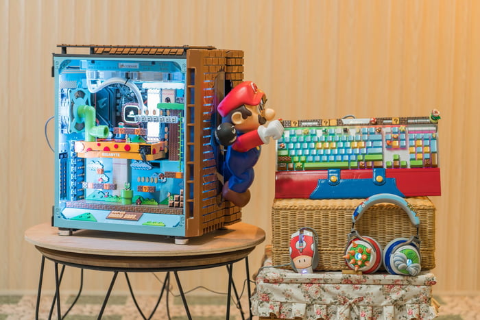 This Mario-Themed Computer Setup Brings Back Nostalgia - 9GAG