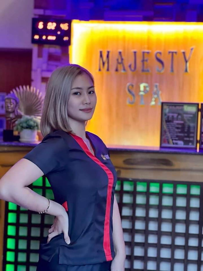 Bigla sumakit likod ko ah. - 9GAG