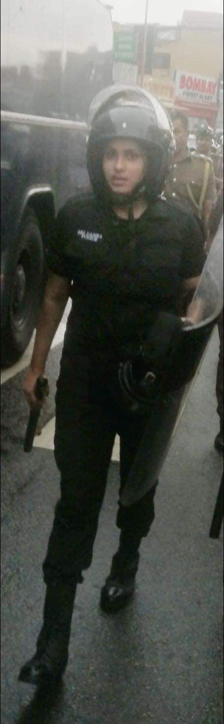 Riot police woman in Sri Lanka... Protests against the government has ...