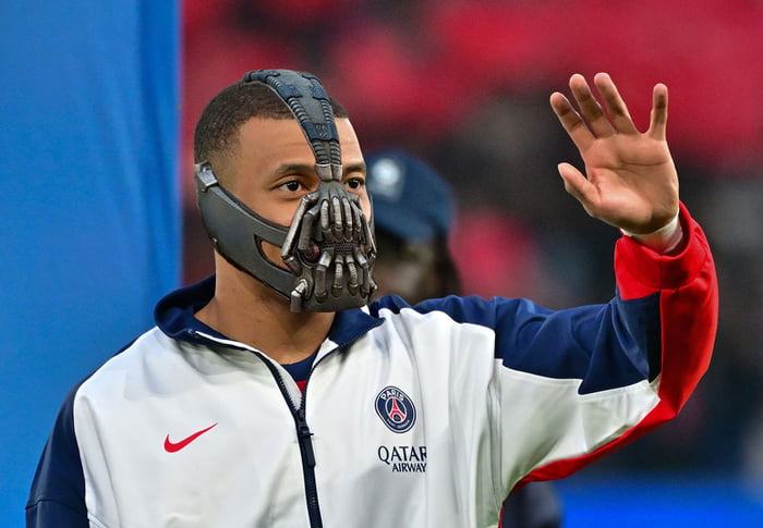 Mbappe‘s facemask for the rest of the tournament after breaking his ...