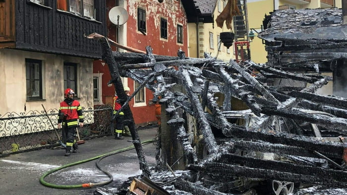 Austria's World Heritage Site Hallstatt Hit By Major Fire - 9GAG