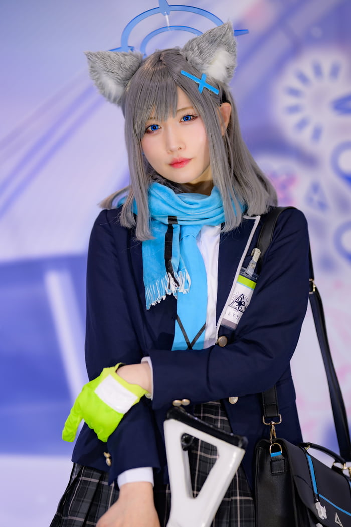 Shiroko cosplay at blue archive festival - 9GAG