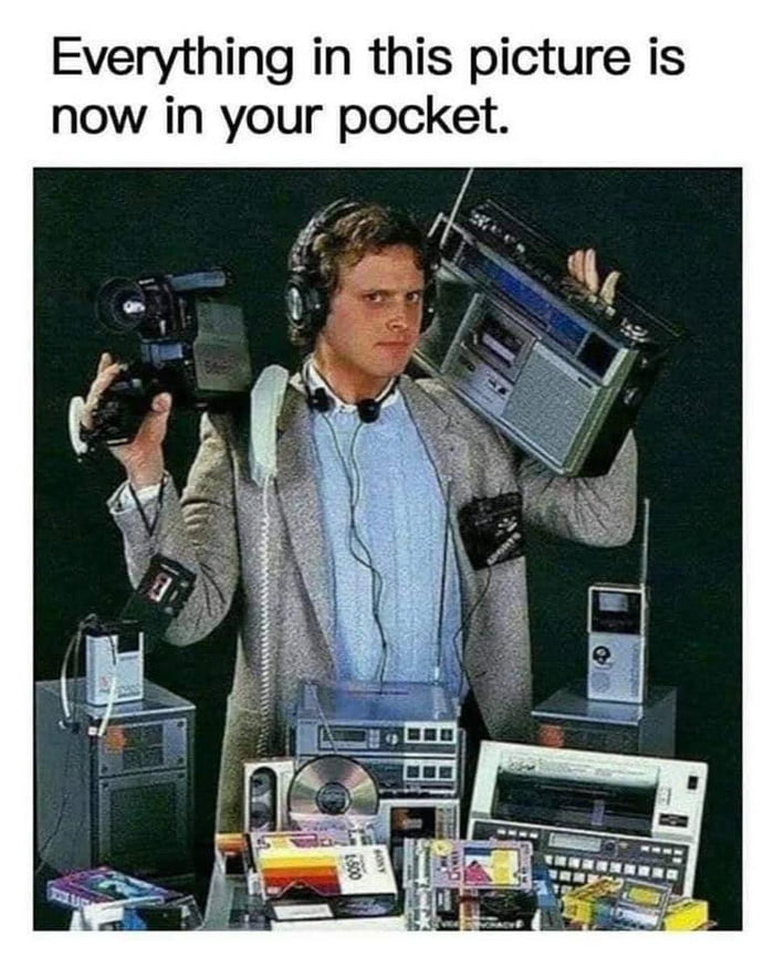 Everything in this picture is now in your pocket. - 9GAG