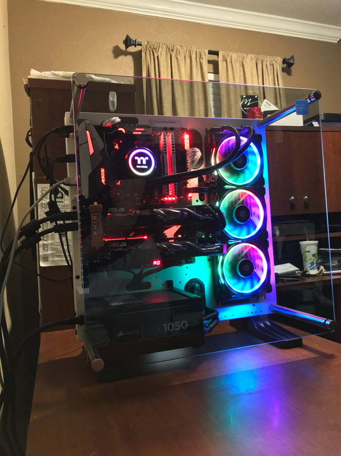 Just finished new build. Love the new open Air Case. - 9GAG