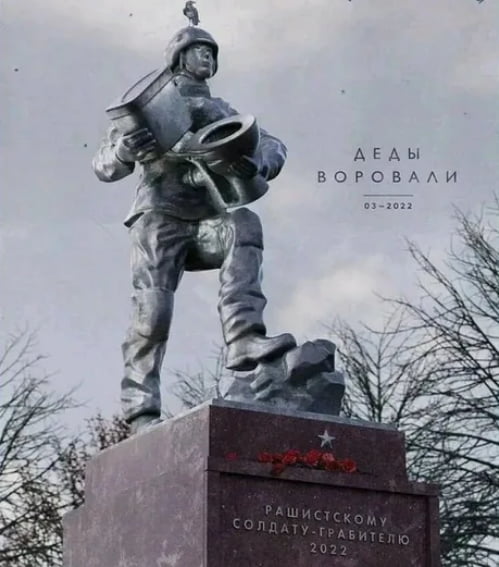 New sculptures for brave orcs in ruSSia - 9GAG