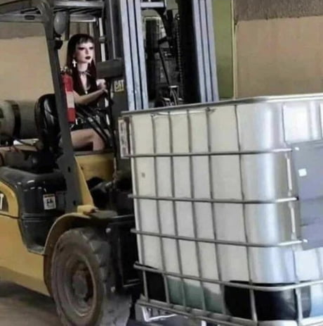 Best Funny forklift Memes - 9GAG